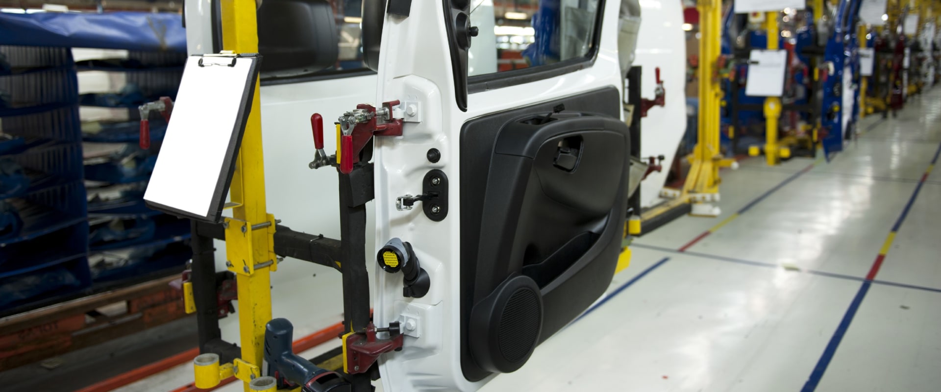 Exploring Thermoset Polymers in Vehicle Manufacturing
